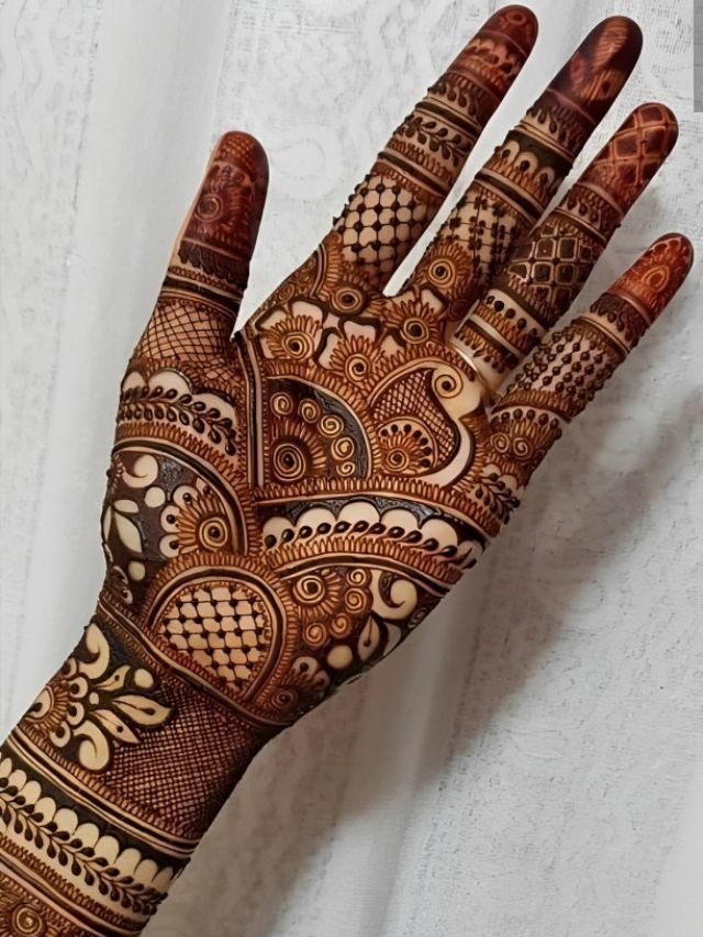 50 Latest Hand Bridal Mehendi Designs for Weddings