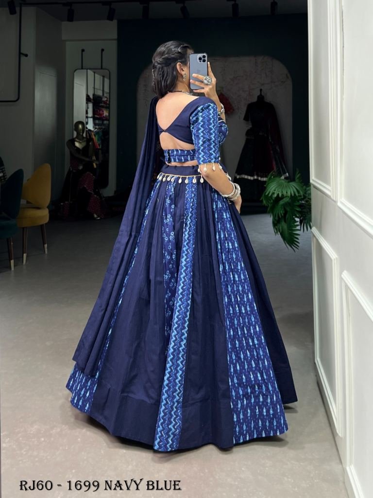 Women's Pure Cotton With Printed With Cowrie (Kodi) Navy Blue Navratri ...